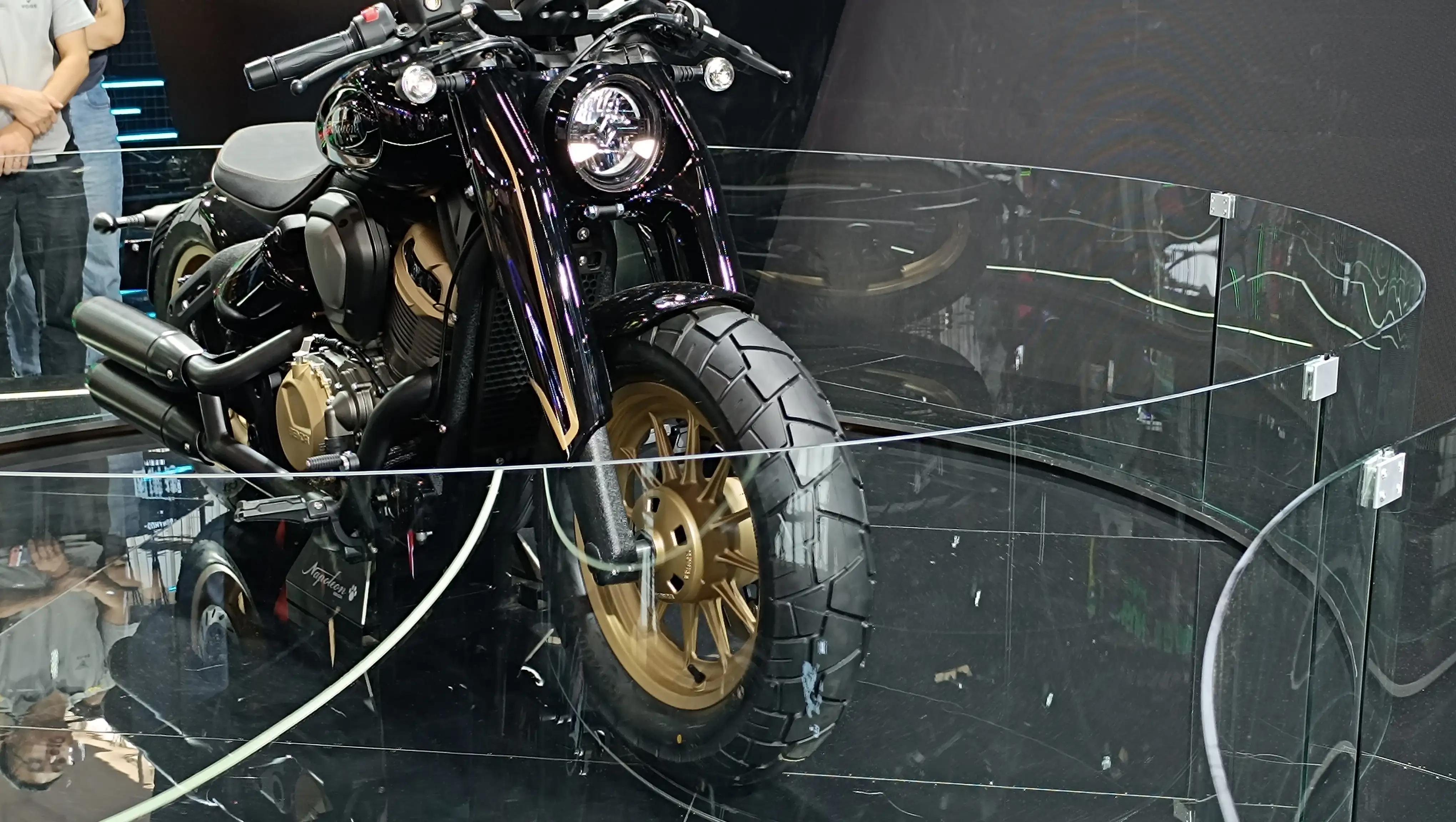 Benda Chinchilla 450 is just a prelude, Napoleon is the king, this ...