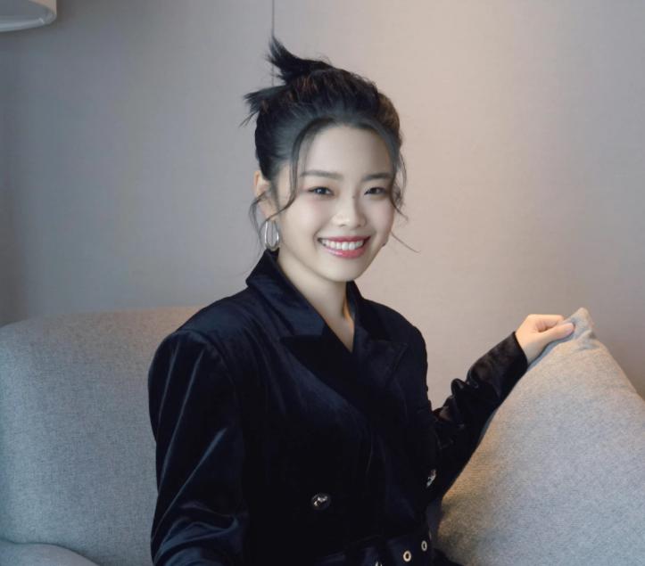 "The Bottom Line" 30-year-old Wang Shasha's outing tells us: Don't act ...