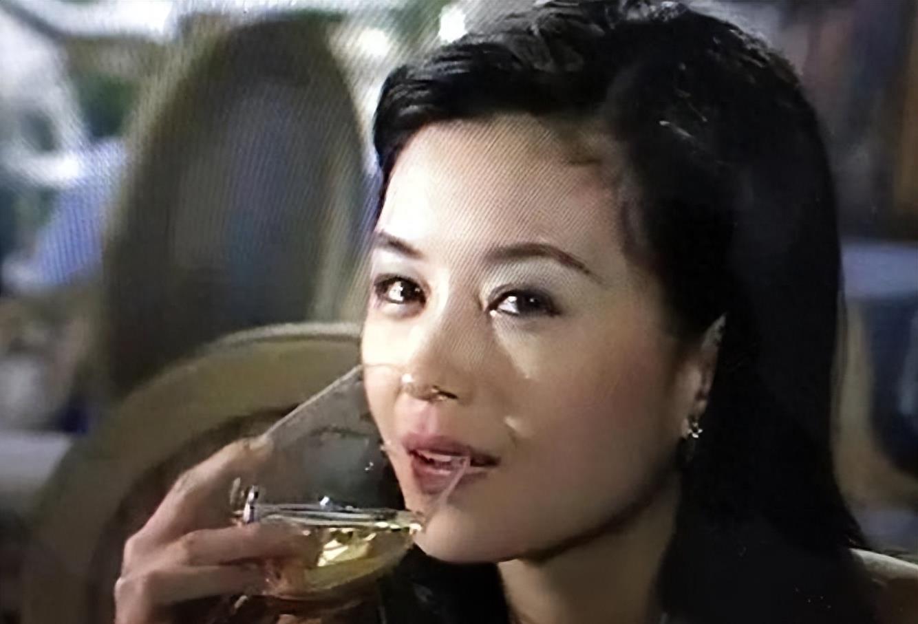 Hong Kong sister Ng Wing Wai: Married to a 52-year-old rich man at the ...