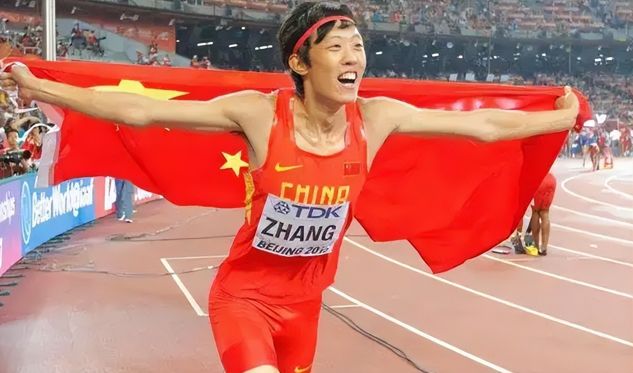 Banner steals the spotlight!Zhang Guowei does not rest during the ...