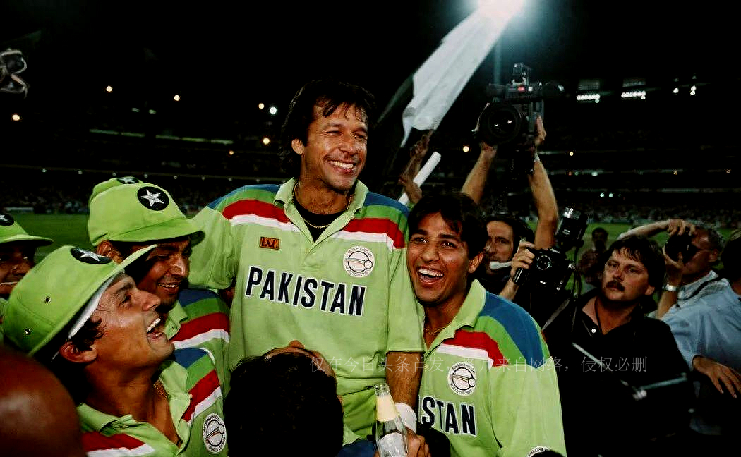 Imran Khan's “comeback”? - iMedia