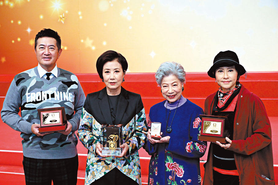 Zhu Wenjun passed away in a dream of lung cancer at the age of 55, a ...