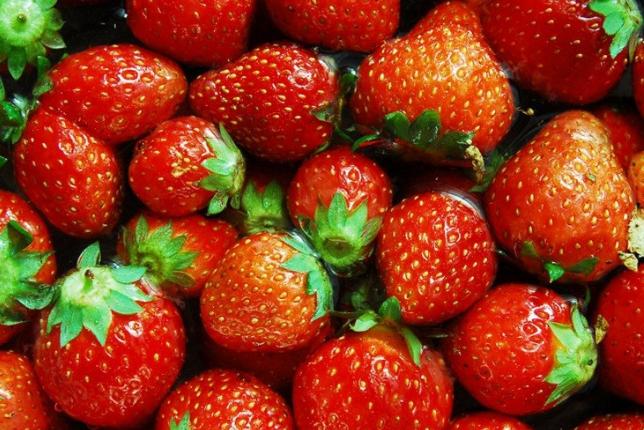 Do you like these delicious strawberry processed products?Four common ...