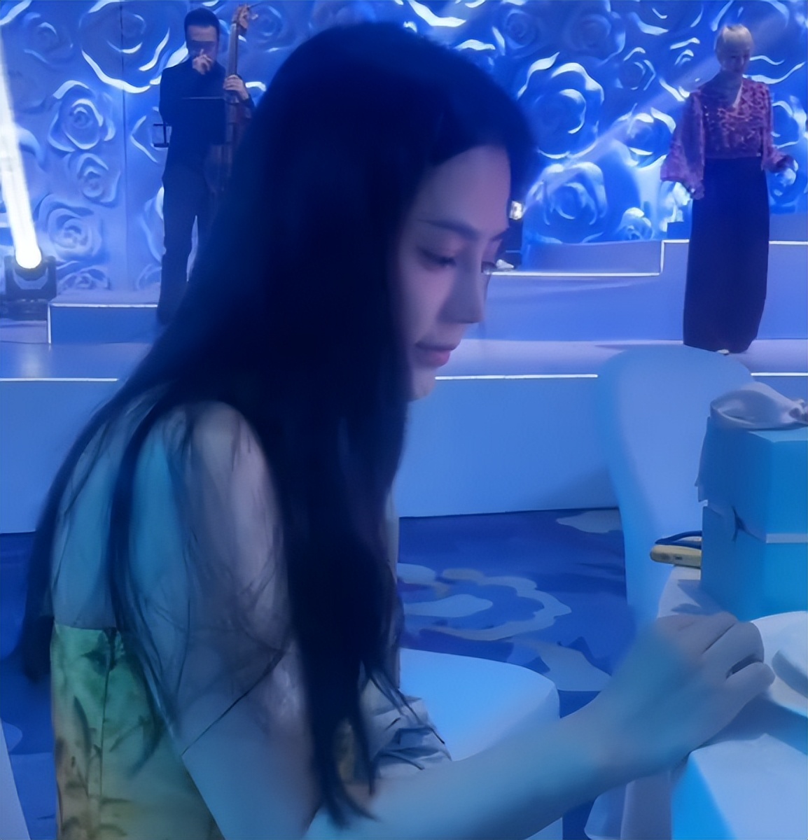 Fan Xiaohui cried at the wedding, and was praised for her celebrity ...