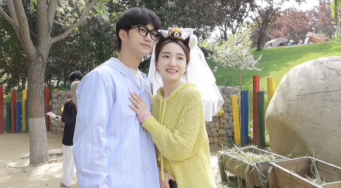 The details of Zhao Qijun's marriage proposal are exposed: Yang Kaiwen is extremely calm ...