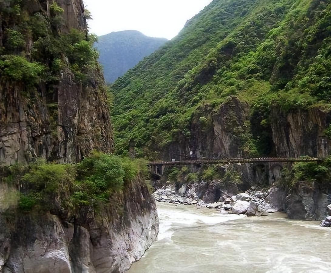 In 1965, Mr. Peng revisited the Dadu River and found a clue: he could ...