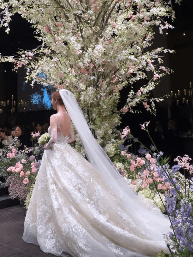 Lee Da Hae's wedding scene was exposed, he has been in love with se7en ...