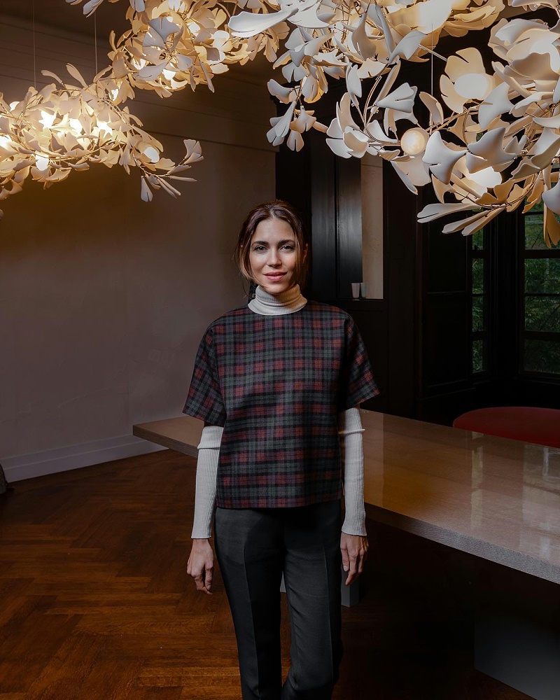 ANDREEA BRAESCU - 資訊咖