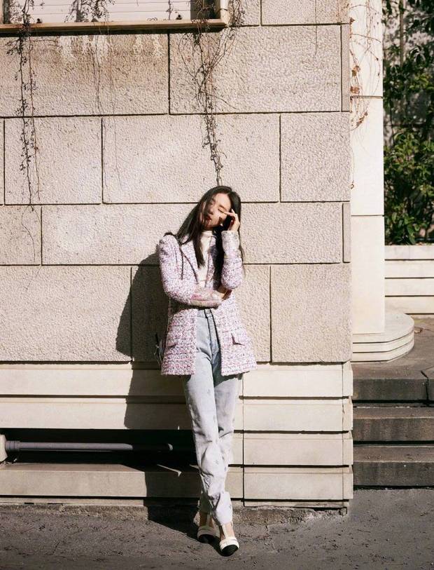 Liu Shishi's little fragrance in spring is comfortable and natural with ...