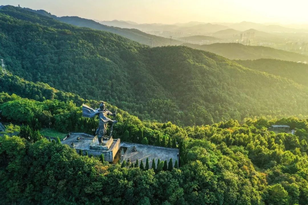 What kind of mountain is Kuaiji Mountain? - iMedia