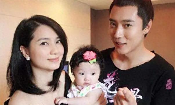 Why did Hong Xin want to divorce Zhang Danfeng after 5 years of cheating? You can't imagine her ...
