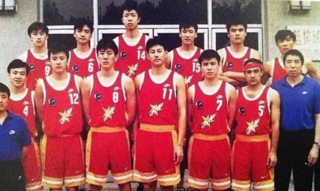 Xinjiang coach Ah's Jiang: married a song and dance actor who was 5 ...