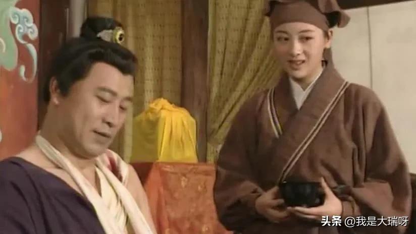 Actor Xie Lan celebrated his son's birthday alone in the United States ...