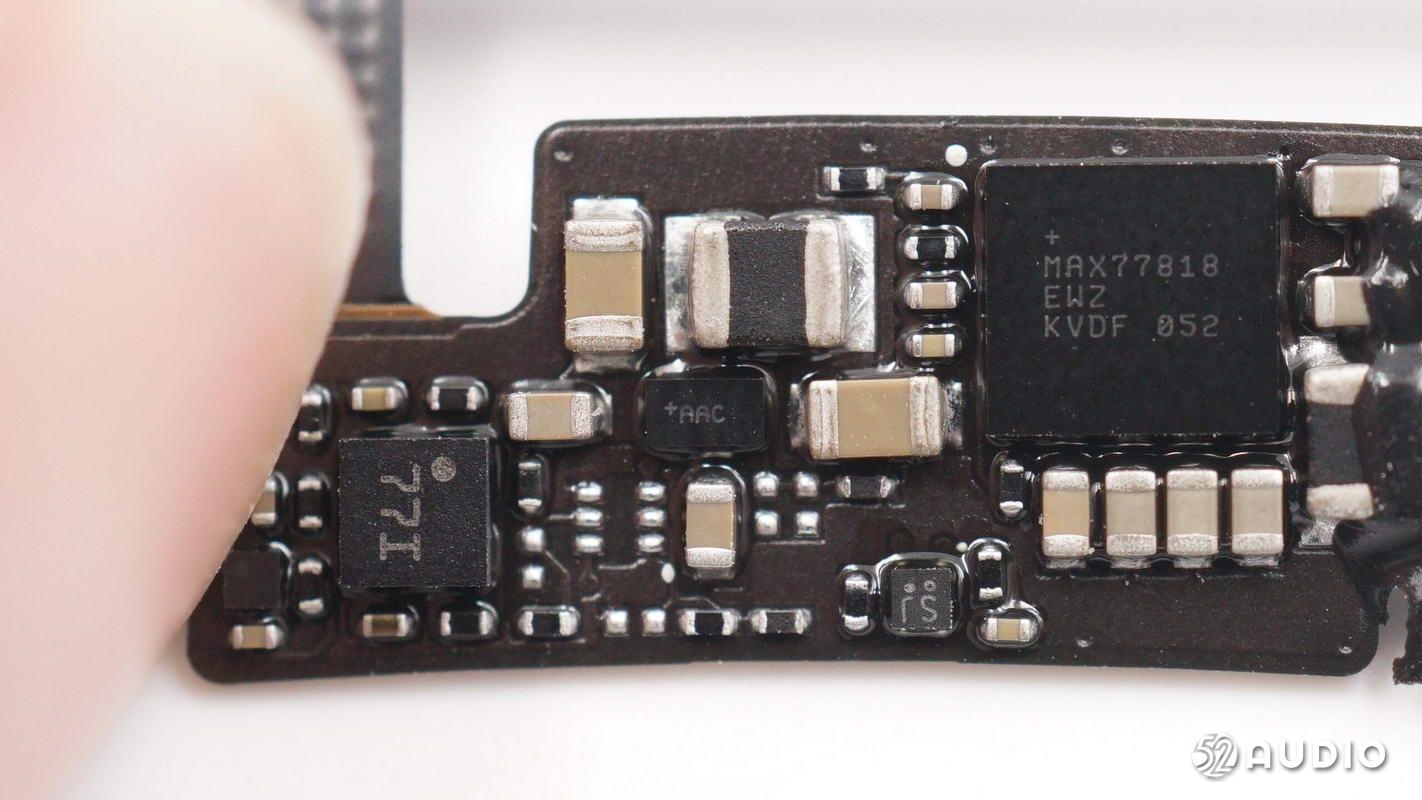 拆解報告：WHOOP 4.0智能手環，商業化的高能量密度矽碳電池技術 - 資訊咖