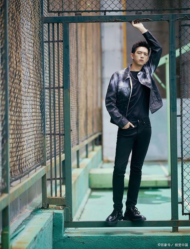 Li Xian's love affair is suspected to be exposed, rumored girlfriend ...