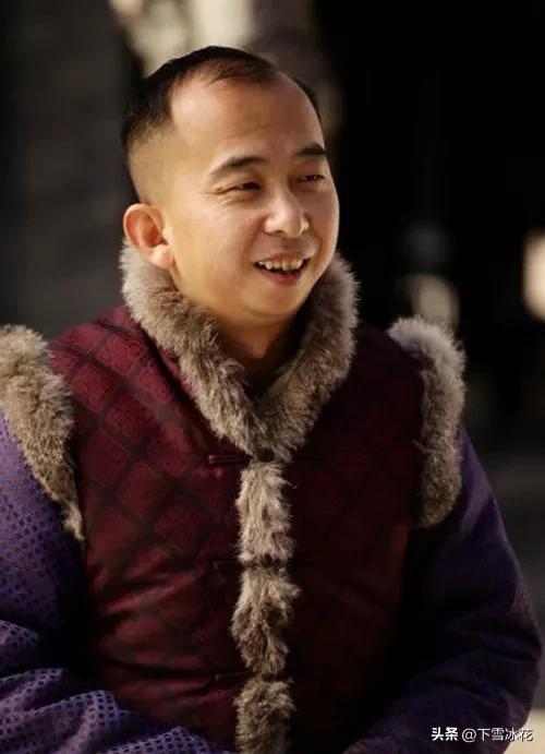 From ugly duckling to white swan: the ugliest actor at the age of 42 is ...