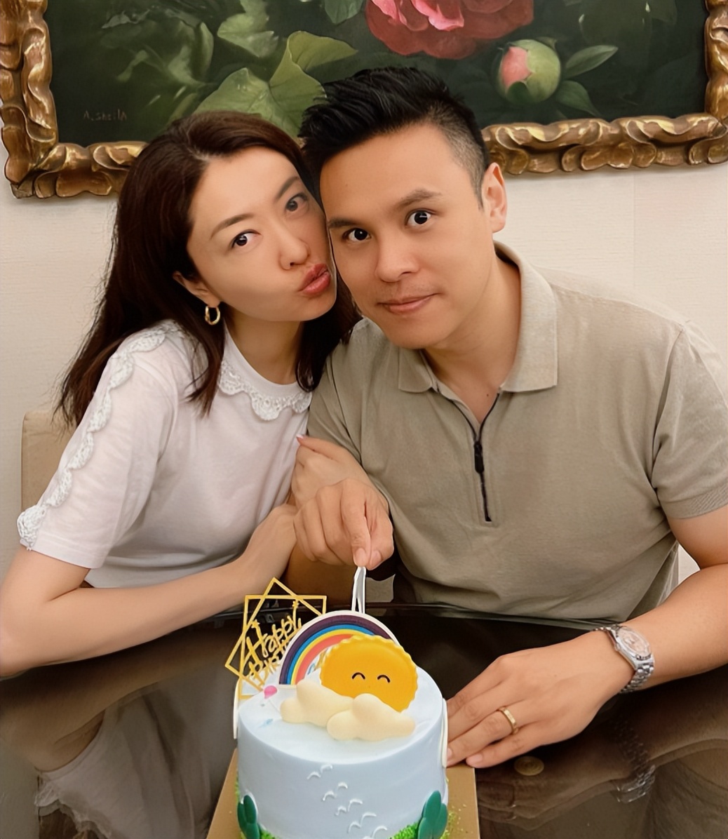 Xiong Dailin celebrates the birthday of the rich husband, and the two ...