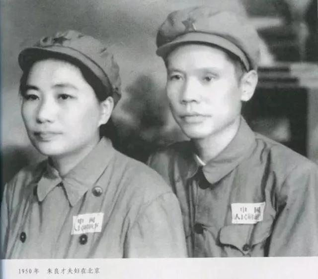 The 17-year-old female Red Army was almost buried alive. A double-gun ...