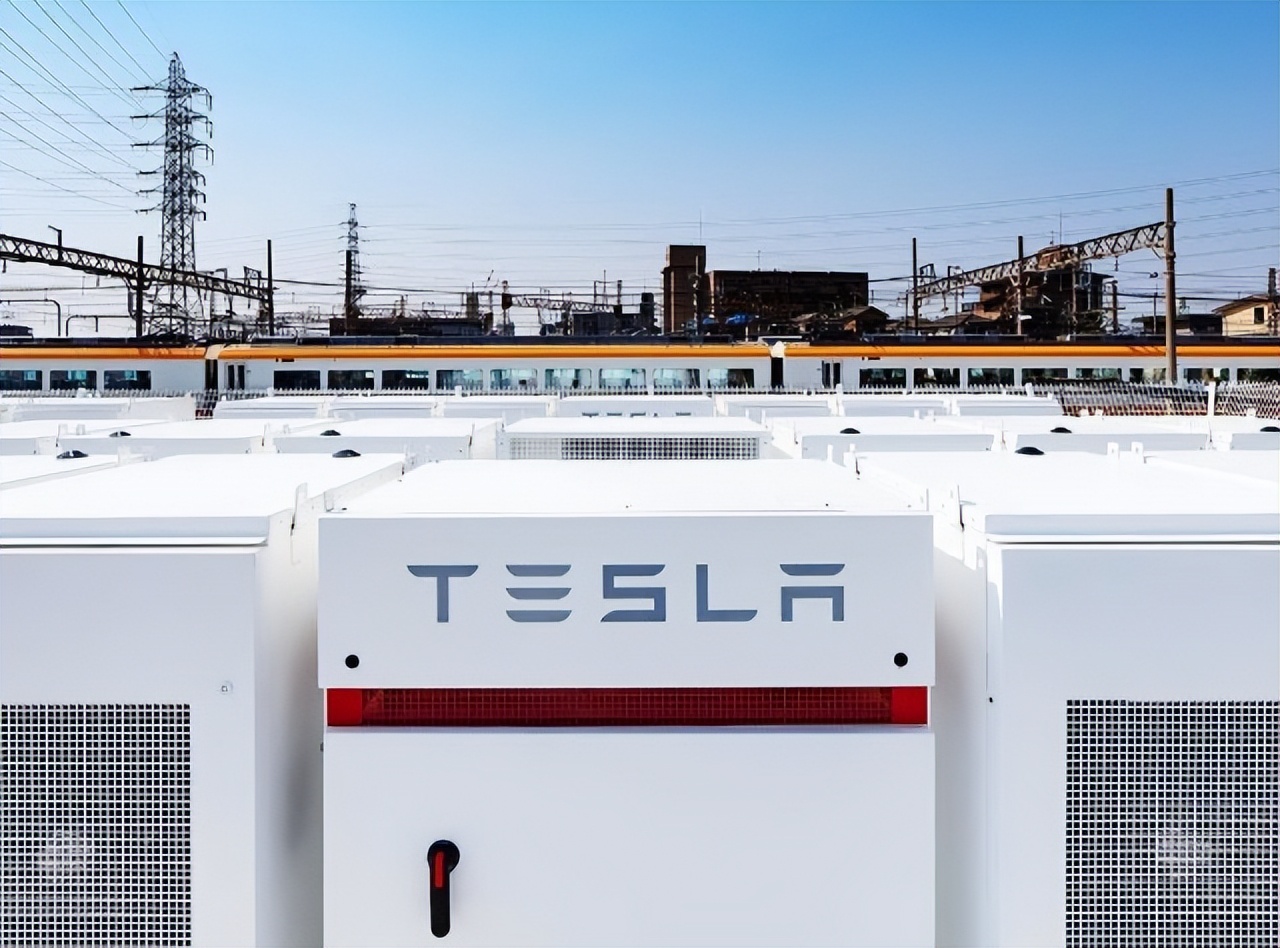 Tesla: The Innovation and Change of the Global Tram Overlord - iNEWS