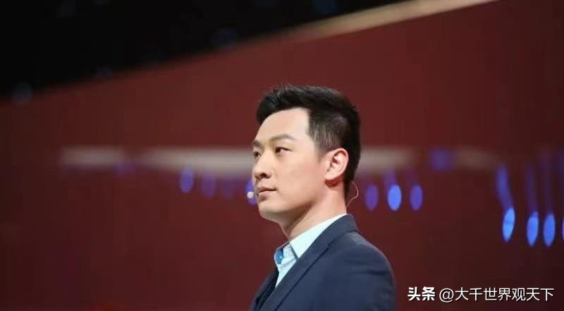 CCTV "Waiting for Me" host Shu Dong: He is a male god and a bully of ...