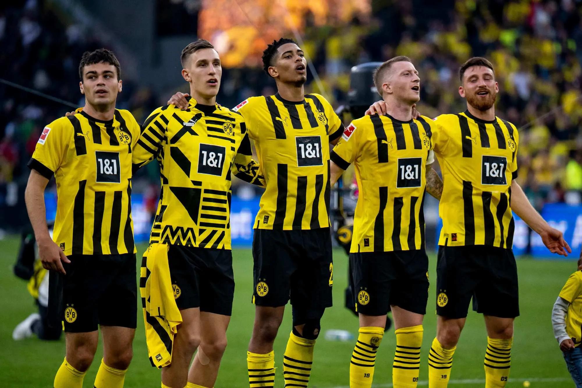 3:0, Bundesliga crazy battle, Dortmund reached the top, 2 points ...