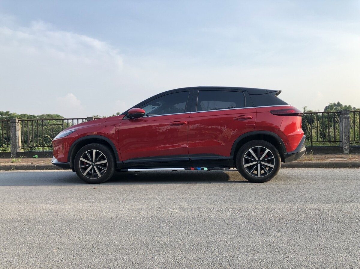 Reviewing the Three Stupidities of New Energy - Wei Xiaoli - iNEWS