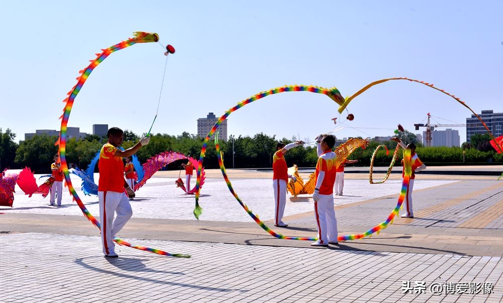 Fraternity Diabolo Dragon Dance Team——Performance of "Chinese Dragon ...