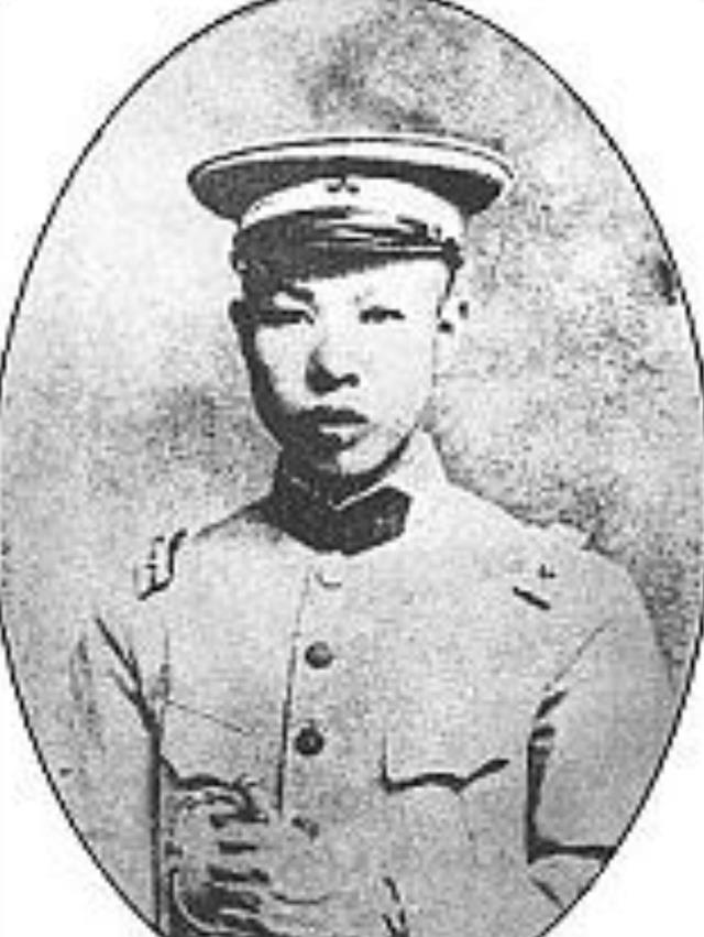 She was Huang Gonglue's only child and was raised by Mr. Peng himself ...