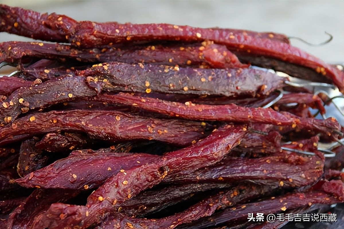 Tibetan Cuisine: Dried Yak Meat - iNEWS