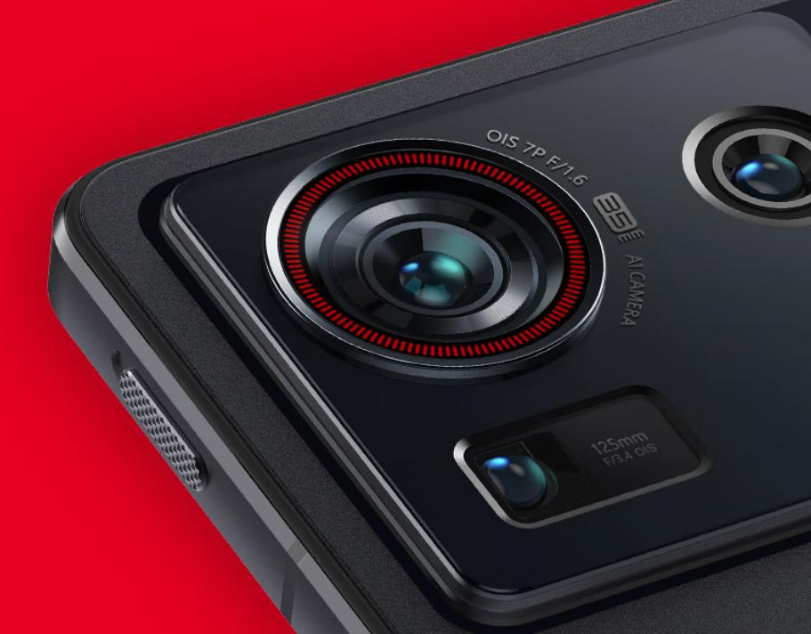 When flagship mobile phones are transforming into mobile games, on the ...