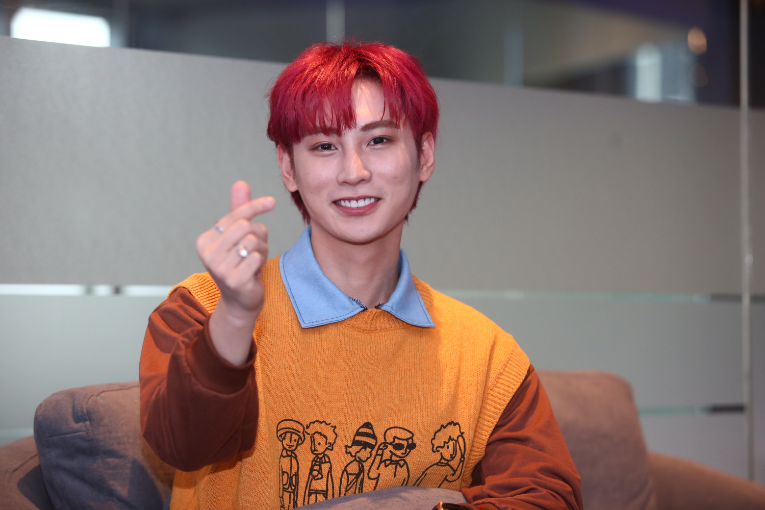 Isaac, the first Malaysian singer to debut in Korea, has zero income ...