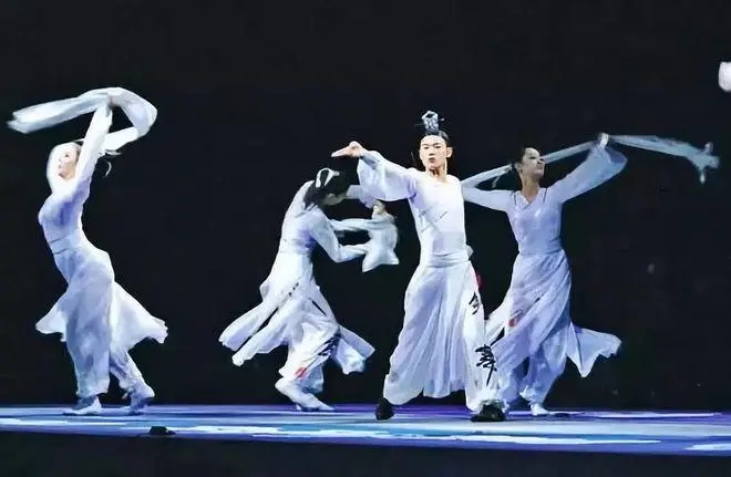 During the Tang Dynasty, the influence of sword dance culture on ...