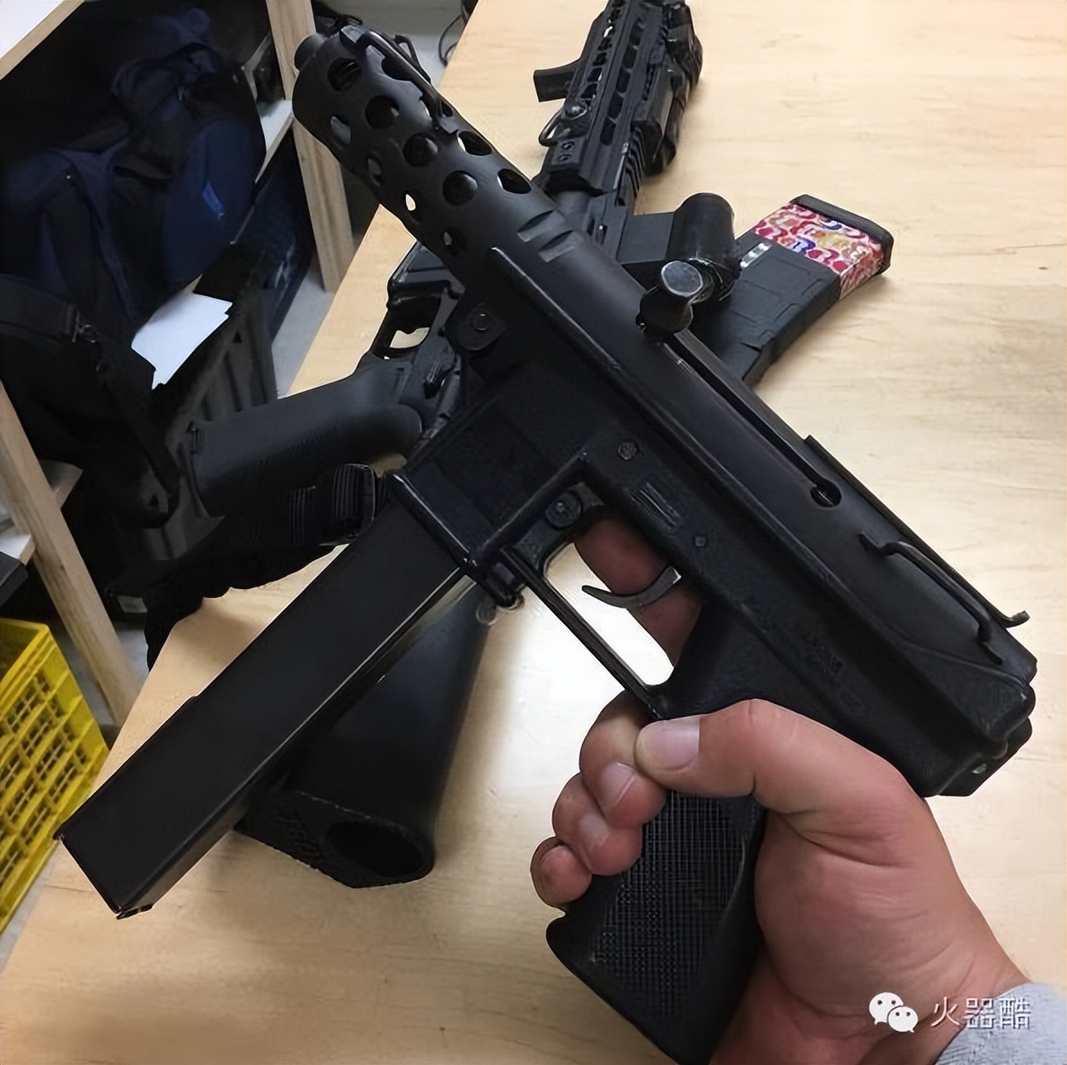 Intertec TEC-9 Semi-Auto Pistol - iNEWS