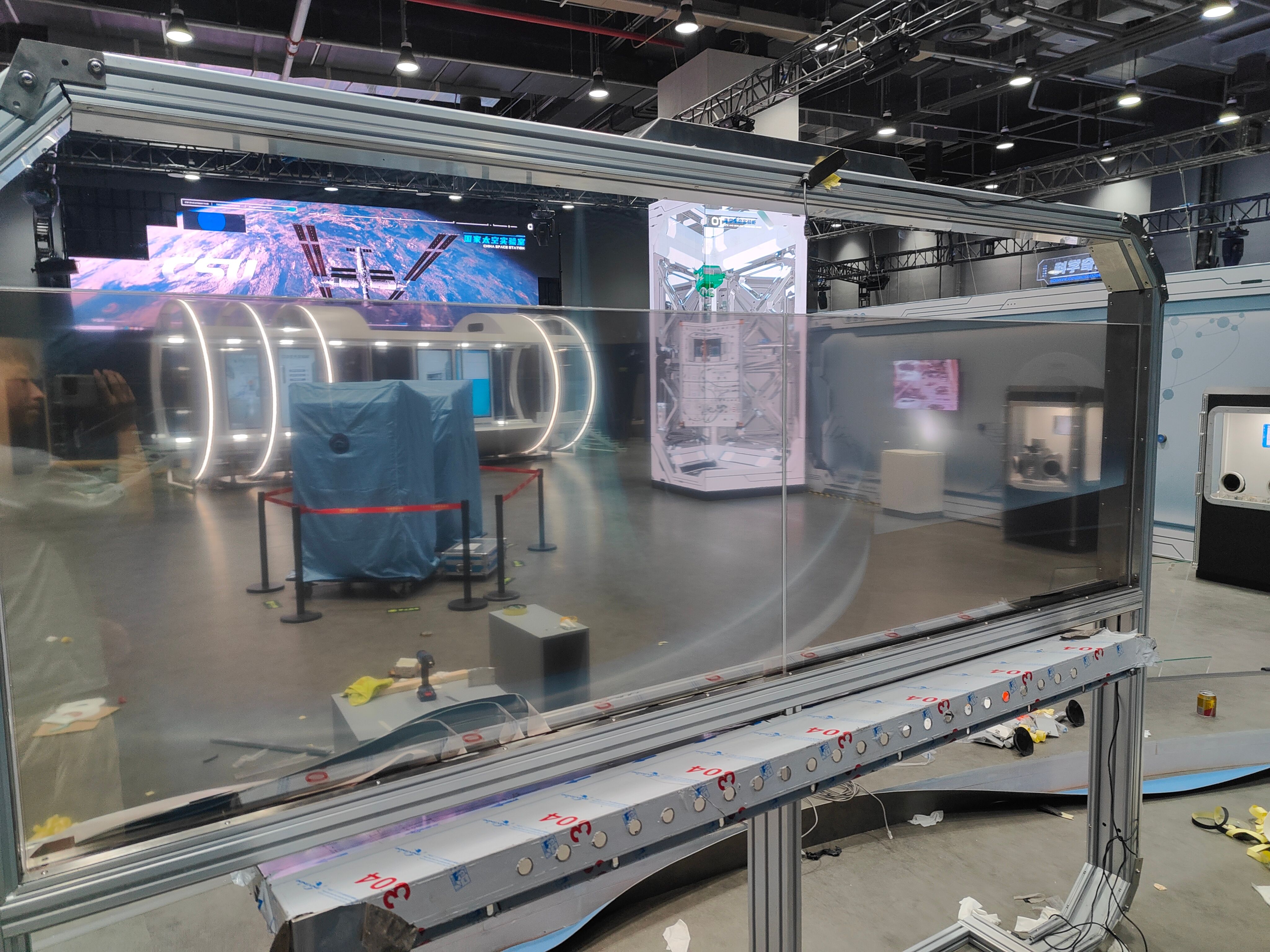 What are the functions and application advantages of rear-projection ...