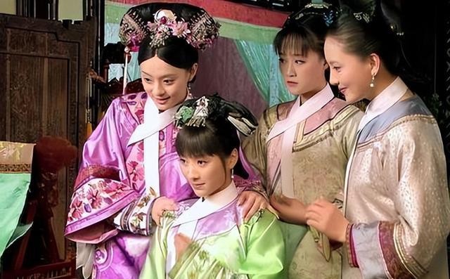 The real life in the harem: 12 kilograms of meat are distributed every ...