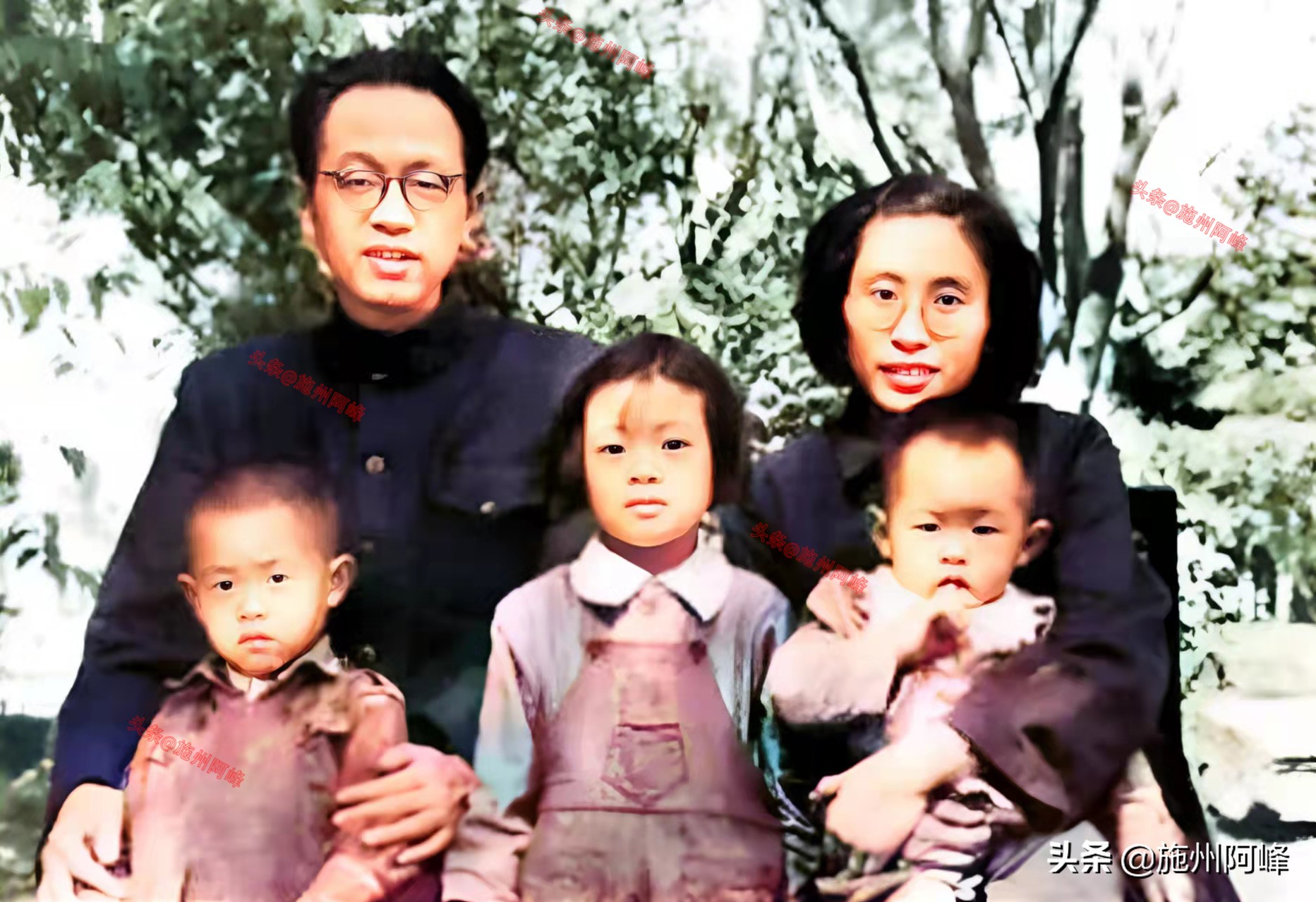 Old photo: Real photo of Guangxu's queen Yehenara Jingfen, swimming ...