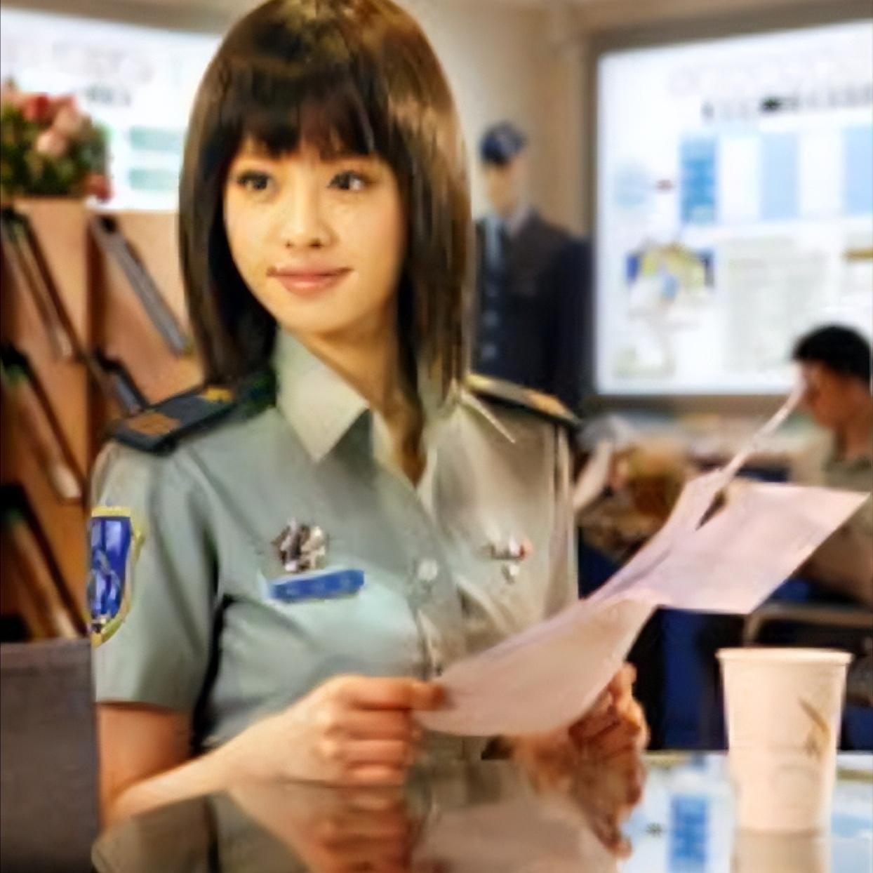 Those stars who are "permanently banned" will never tolerate splitting ...