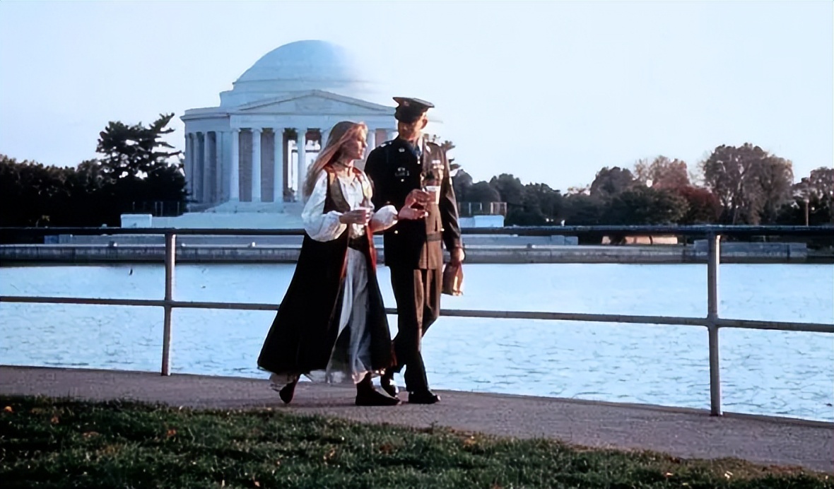 The way the movie "Forrest Gump" tells the story - iMedia