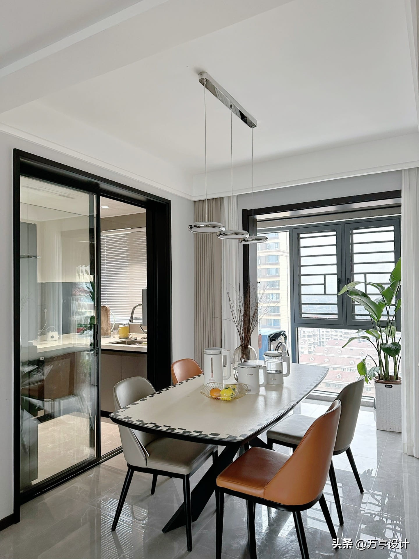 Modern minimalist style decoration reference, suspended TV cabinet on ...