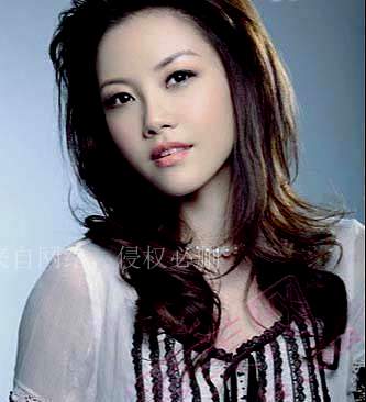 Zhang Guoli's female singer Dai Rao, after half a life of twists and ...