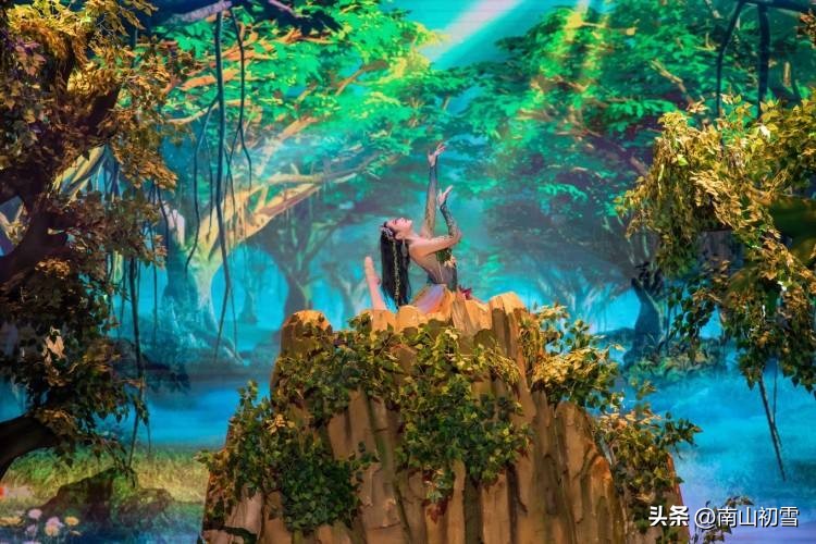 The First Snow in Nanshan: "Goddess of Gaotang" in Song Yu's Ci Fu - iNEWS