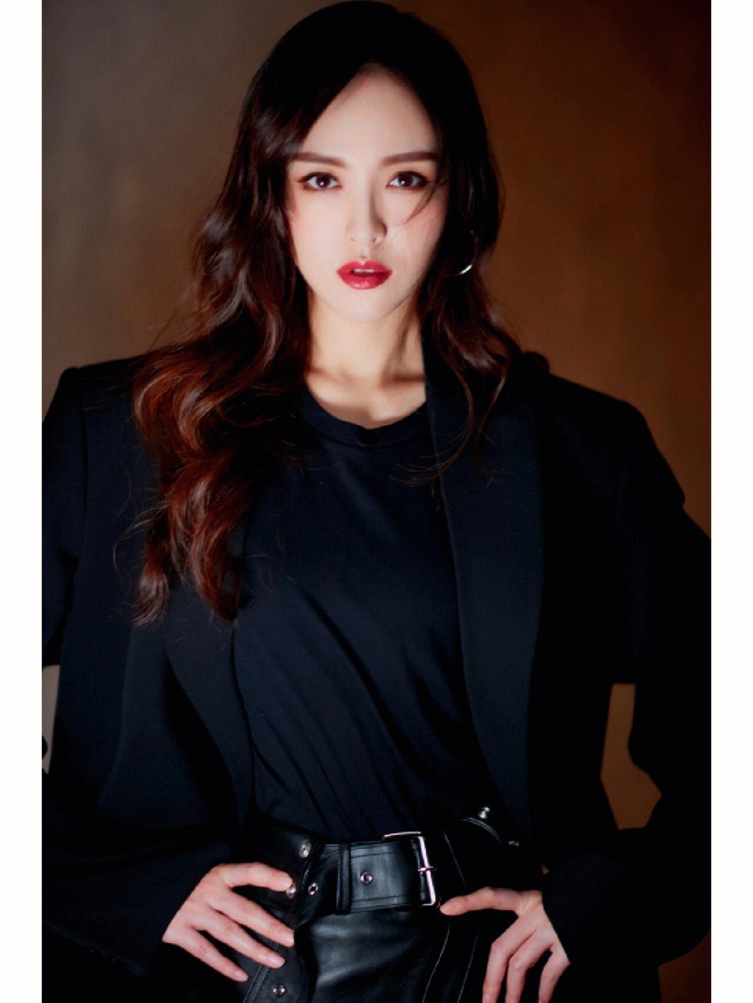 40-year-old Tang Yan and her husband have been separated for many years! The 2-year-old child ...