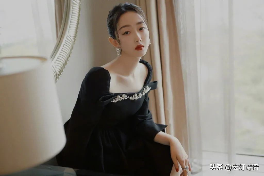Jiang Mengjie: Sister Lin in "A Dream of Red Mansions", an illusion ...