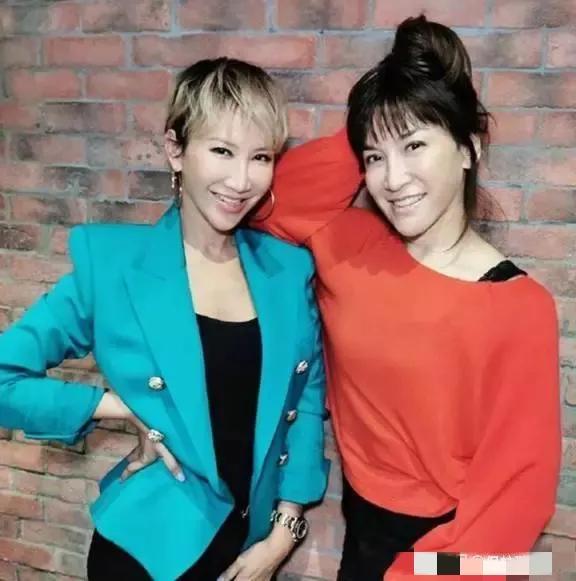 Coco Lee shouted hoarsely that the second sister was not satisfied ...