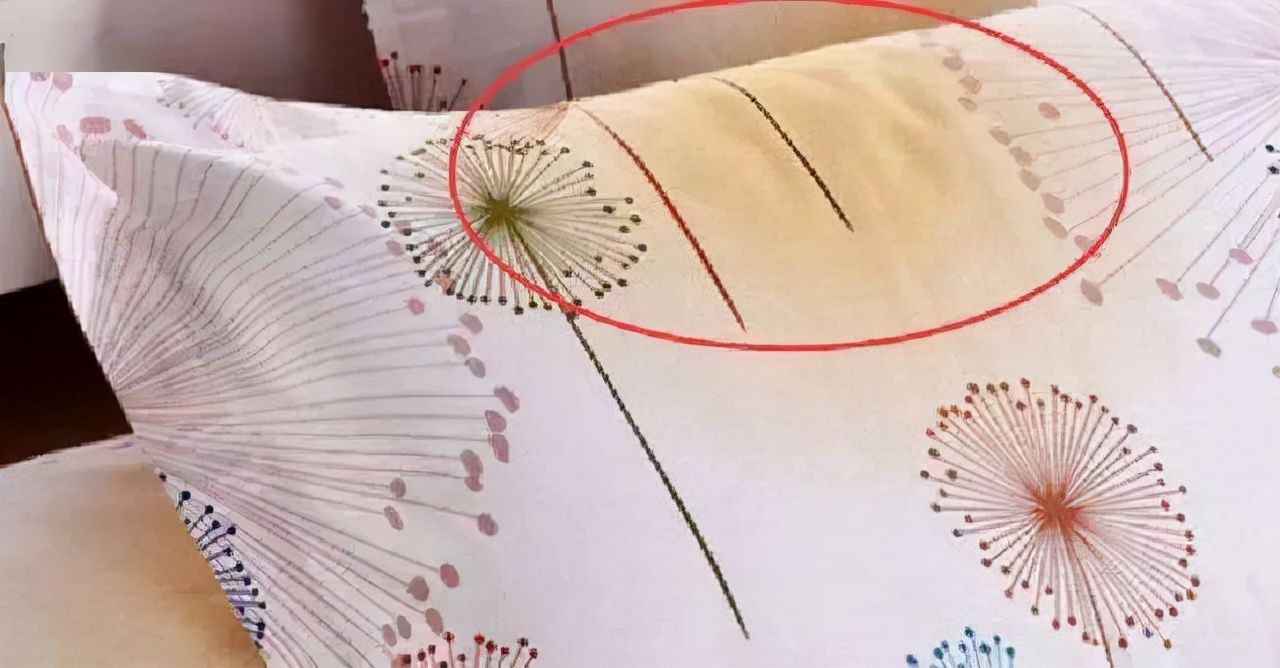 Why Do Men s Pillows Get Yellow So Easily Don t Care About Hygiene Don why-do-men-s-pillows-get-yellow-so-easily-don-t-care-about-hygiene-don