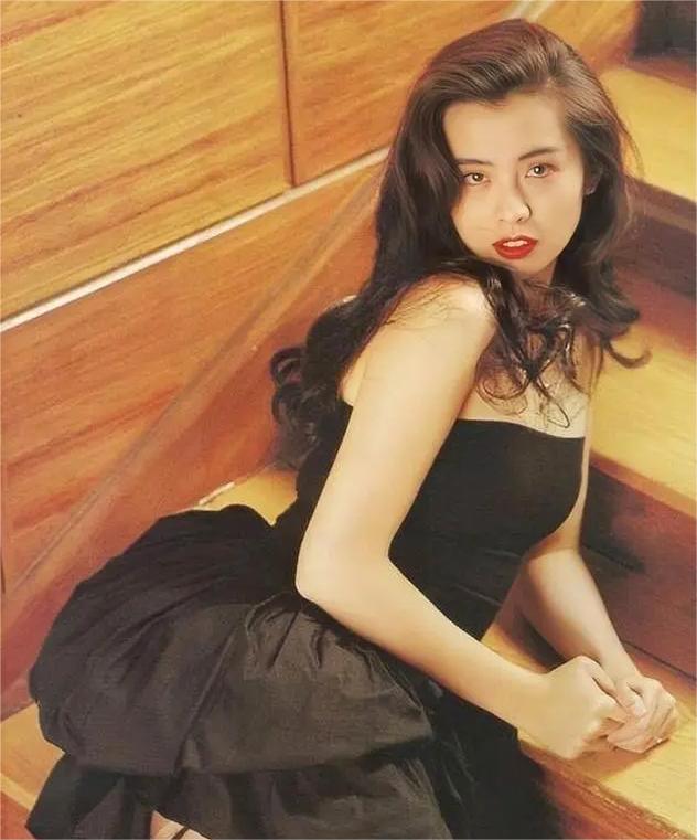 The photos of 56-year-old Wang Zuxian's practice were exposed. He lived in seclusion in Canada ...