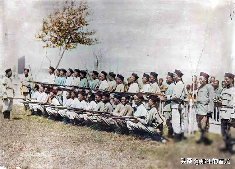 Old photos painted in the late Qing Dynasty, the three famous ...