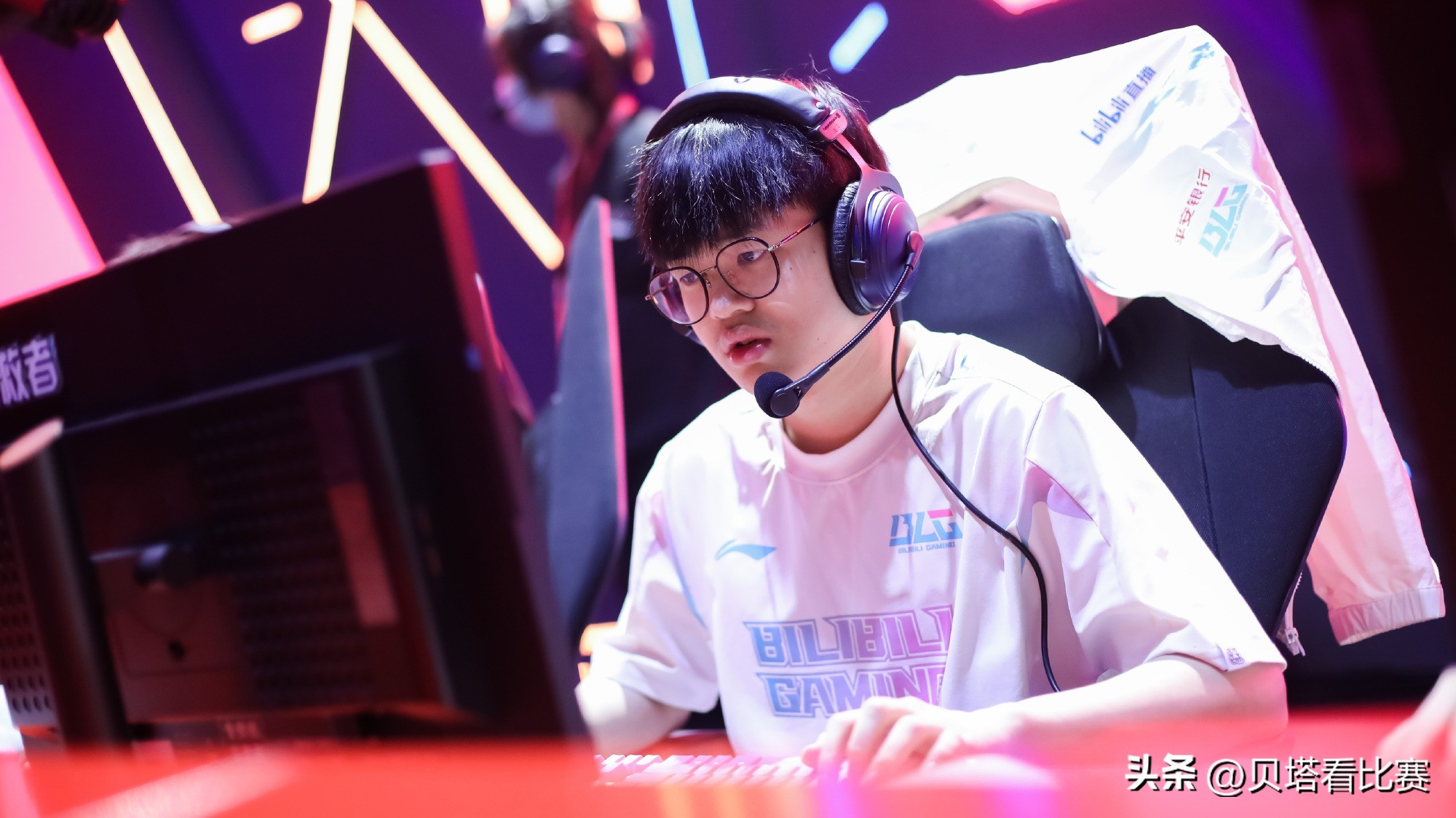 4 insiders openly support Xun! BLG official blog: Accept criticism, but not personal attacks ...