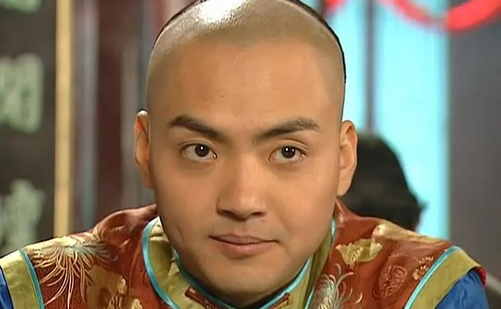 It was obviously the same person, but he was cast in "Le You Yuan" 20 ...