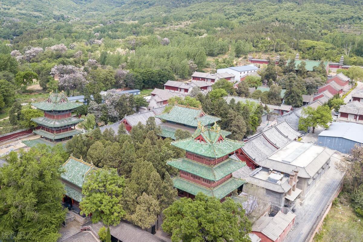 The Pagoda Forest of Shaolin Temple The Pagoda Forest of Shaolin Temple ...